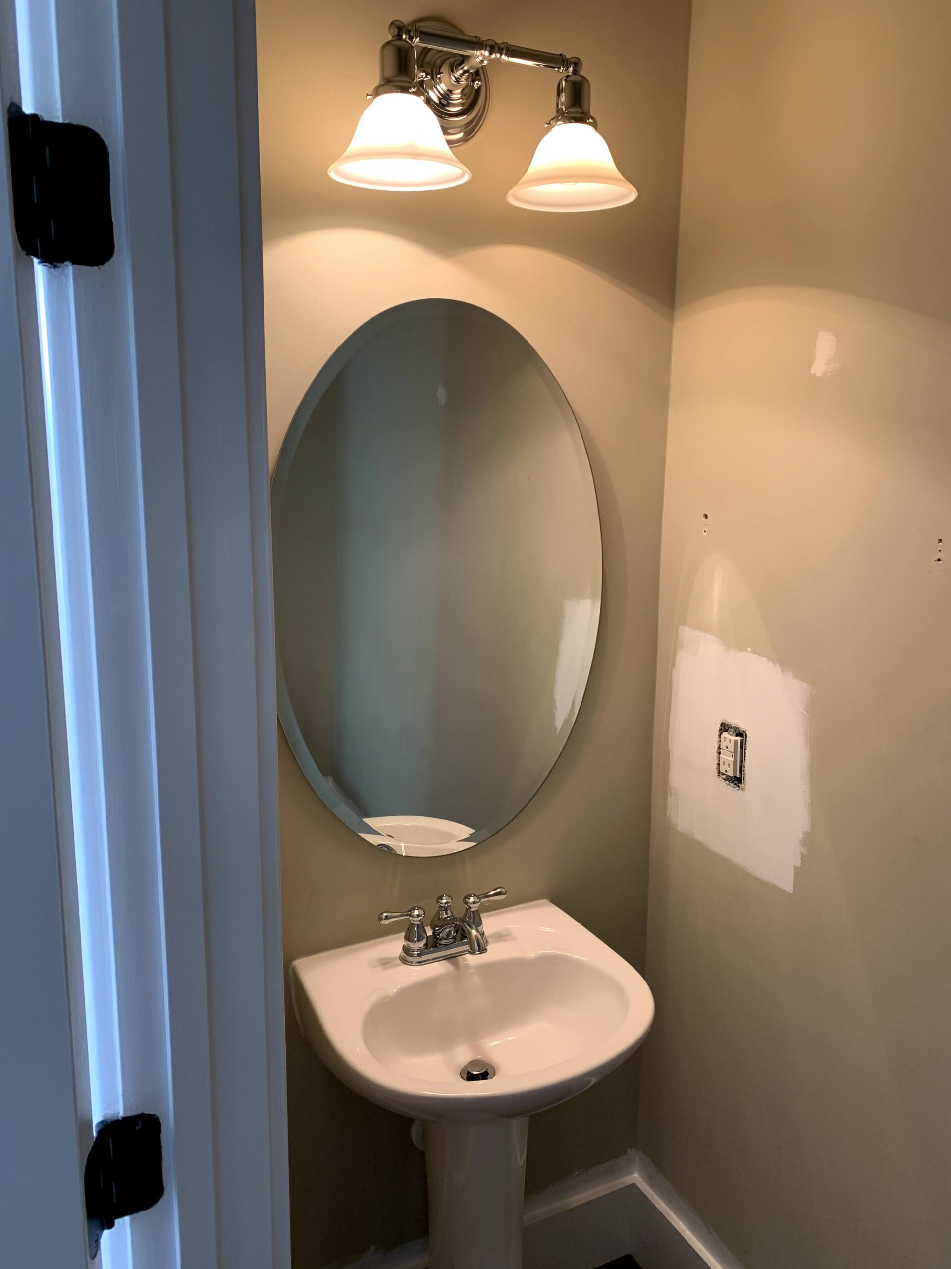 Powder Room Wallpaper Peel And Stick