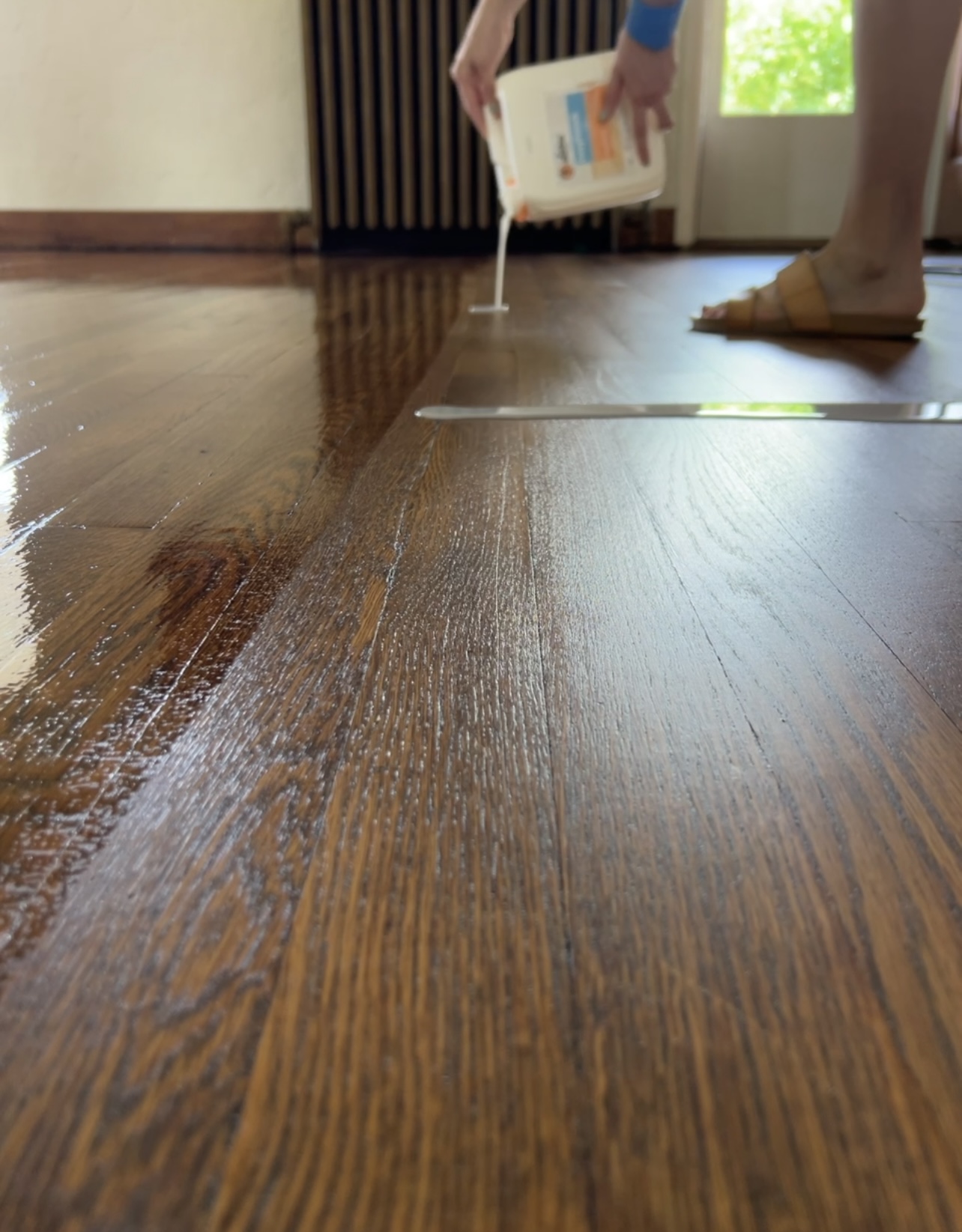 Water Based vs Oil Based Polyurethane Floor Finish | Our Aesthetic Abode