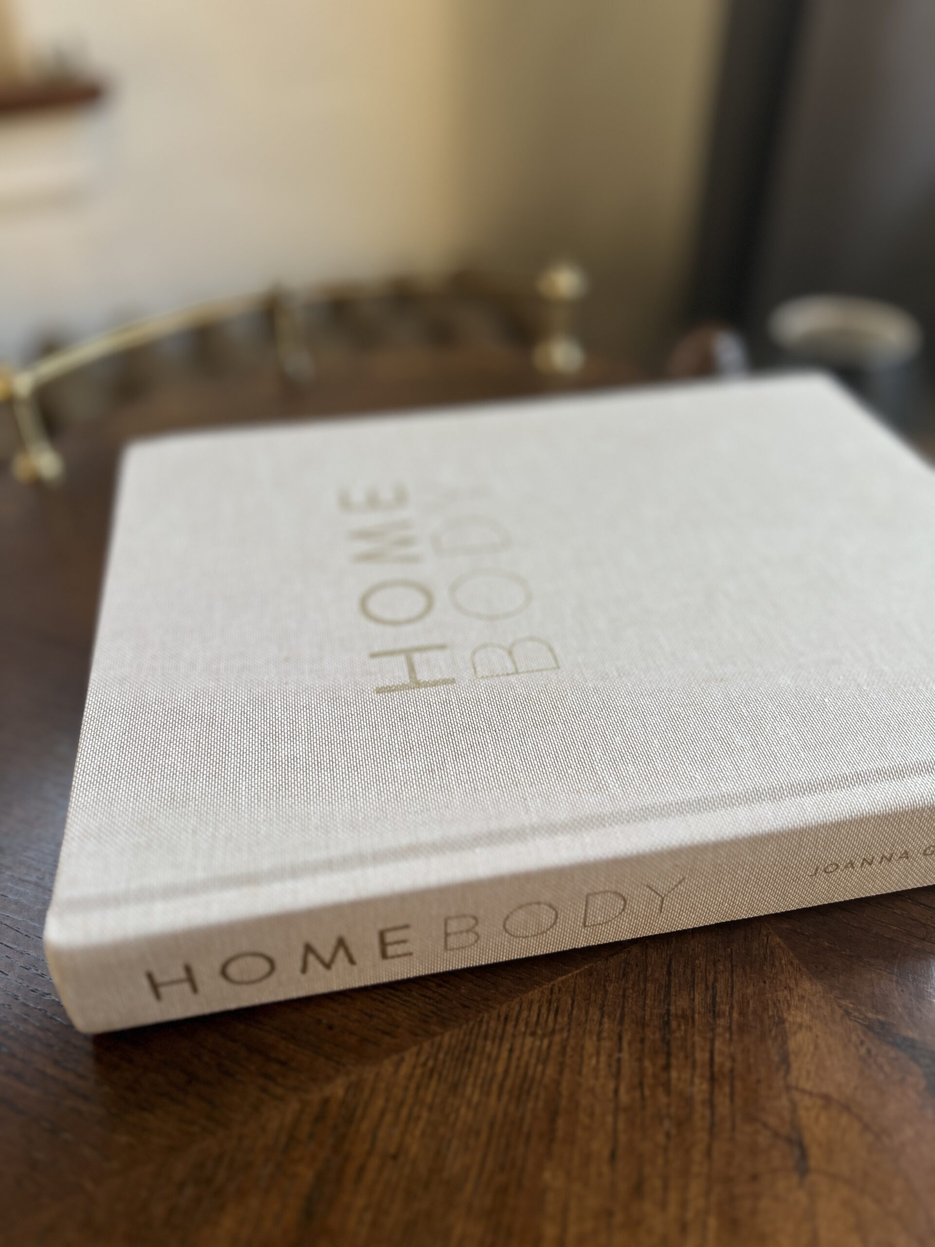 9 Best Books on Interior Design for Beginners (2024) | Our Aesthetic Abode