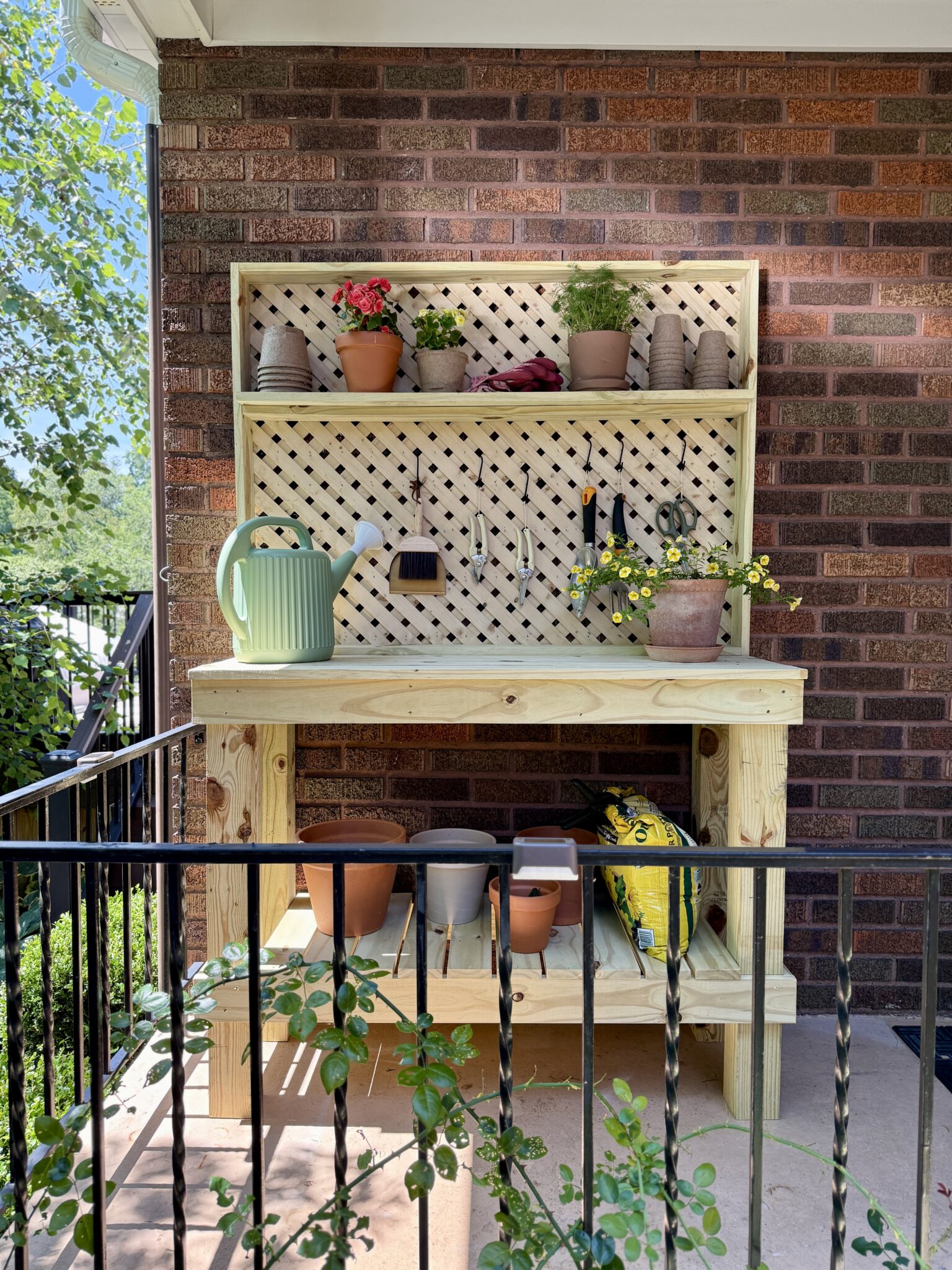 Simple DIY Gardening Table (Step-by-Step Plans) | Our Aesthetic Abode